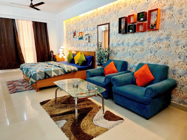 Symphony By Mi Casa Luxury - Noida