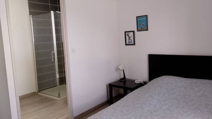 Chambre Et Salle De Bain Privée - Chauvigny
