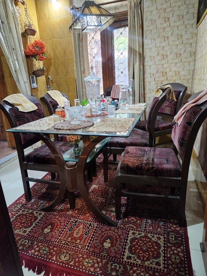 Noble Inn Homestay - Srinagar
