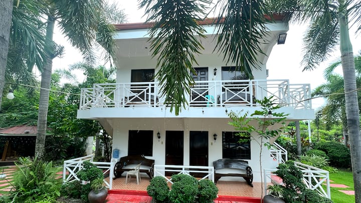 Casa Helena  Resort & Event Place @26street - San Leonardo