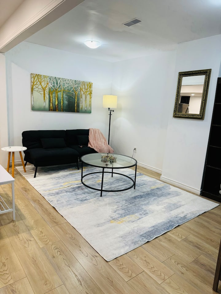 Private Luxury Suite, 20 Mins To Airport - Brampton