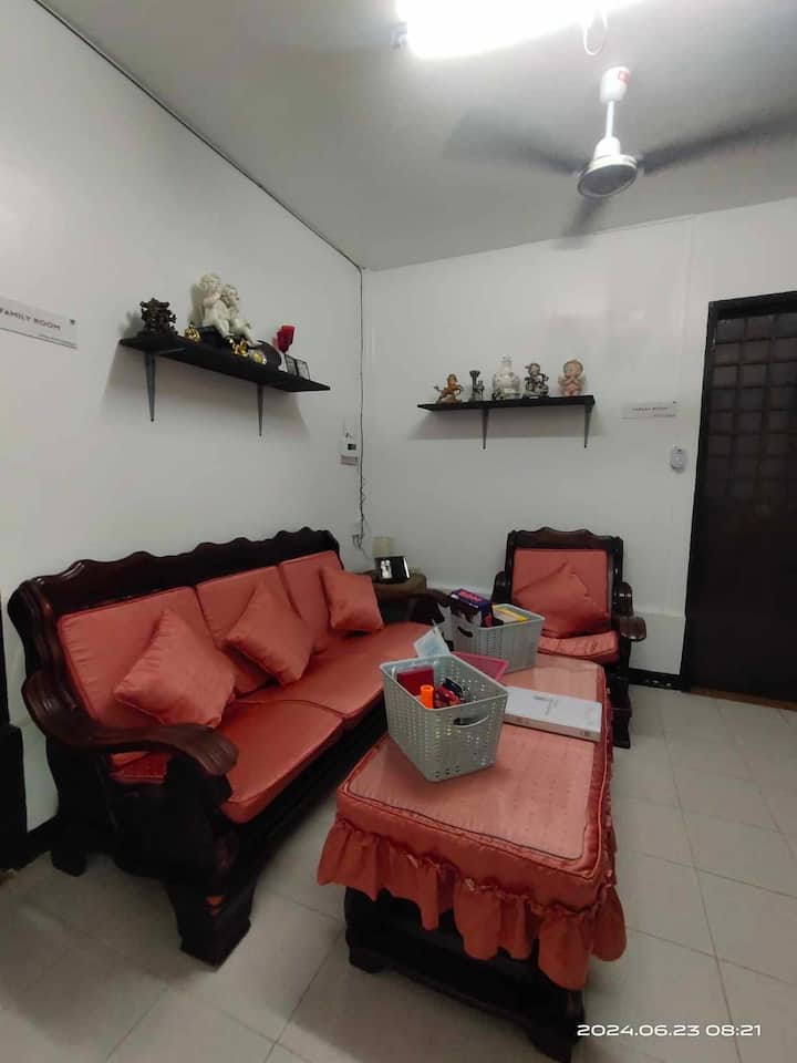 𝗢𝗻𝗶𝗻𝗴'𝘀 𝗛𝗮𝘃𝗲𝗻 𝗮𝗻𝗱 𝗥𝗲𝘀𝗼𝗿𝘁 𝗮𝘁 San Juan Batangas - Laiya