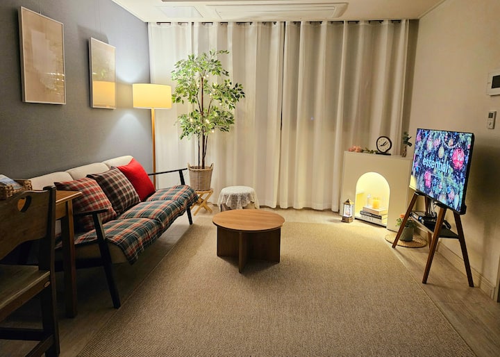 부산중심#서면#전포핫플3분#전포까페거리#준신축 건물#4인#주차가능 - Busan