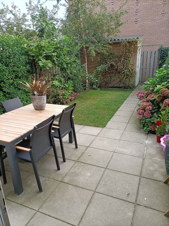 Fijne Eengezinswoning Met Tuin In Haarlem! - Haarlem