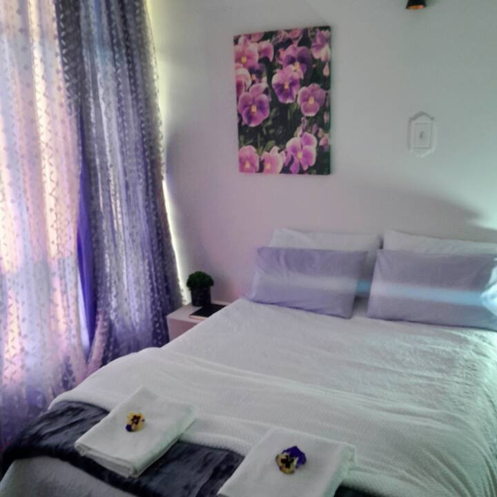 @T Home Air B&b - Kroonstad