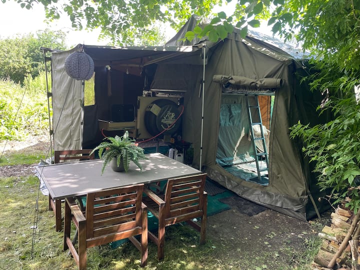 Unieke Glamping Ervaring (Conqueror Uev 390) - Enkhuizen