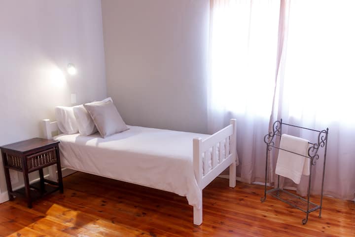 Family Room - Sleeps 4 - Cradock