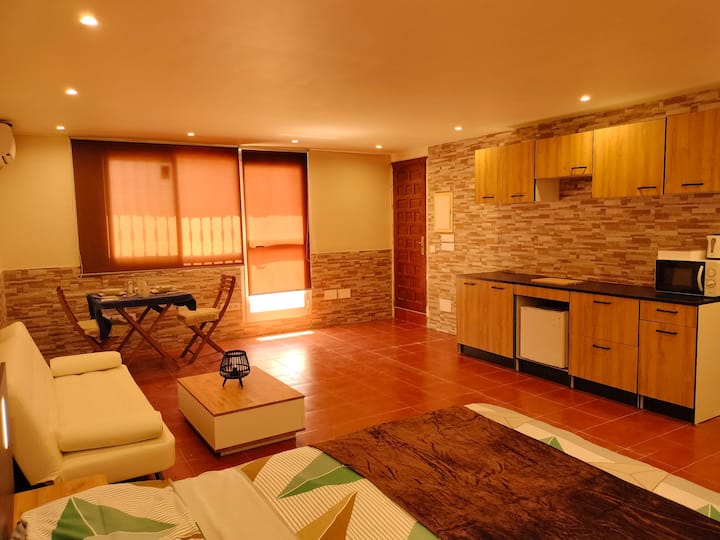 Apartamento En Estepona Nuevo. Aire Acondicionado - Casares