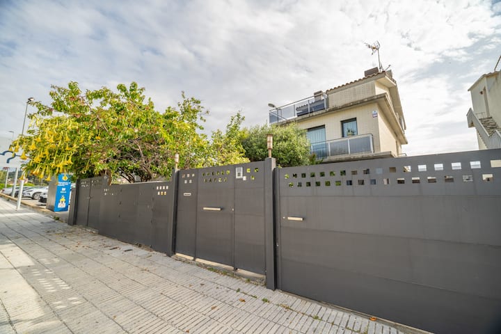 Casa Bohème, 500 Meter Van Het Strand! - Santa Susanna