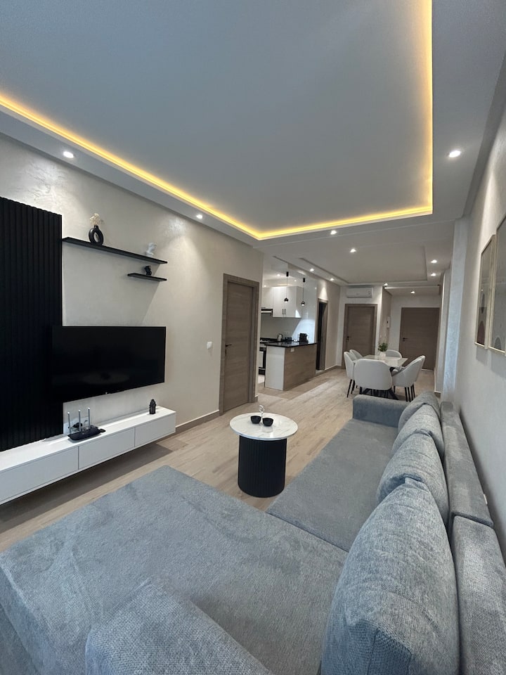 Vue Mer & Marina• 2 Chambres • Plage à 1 Min - Tangier