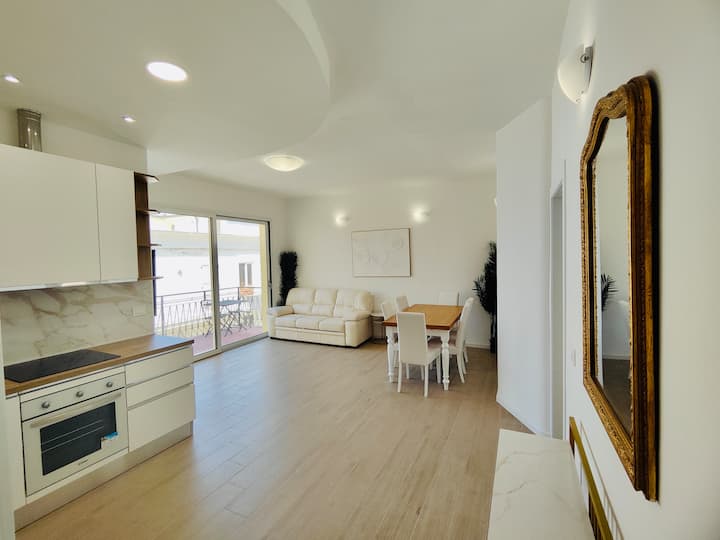 Attico Da Vinci Luxury Penthouse - Ólbia