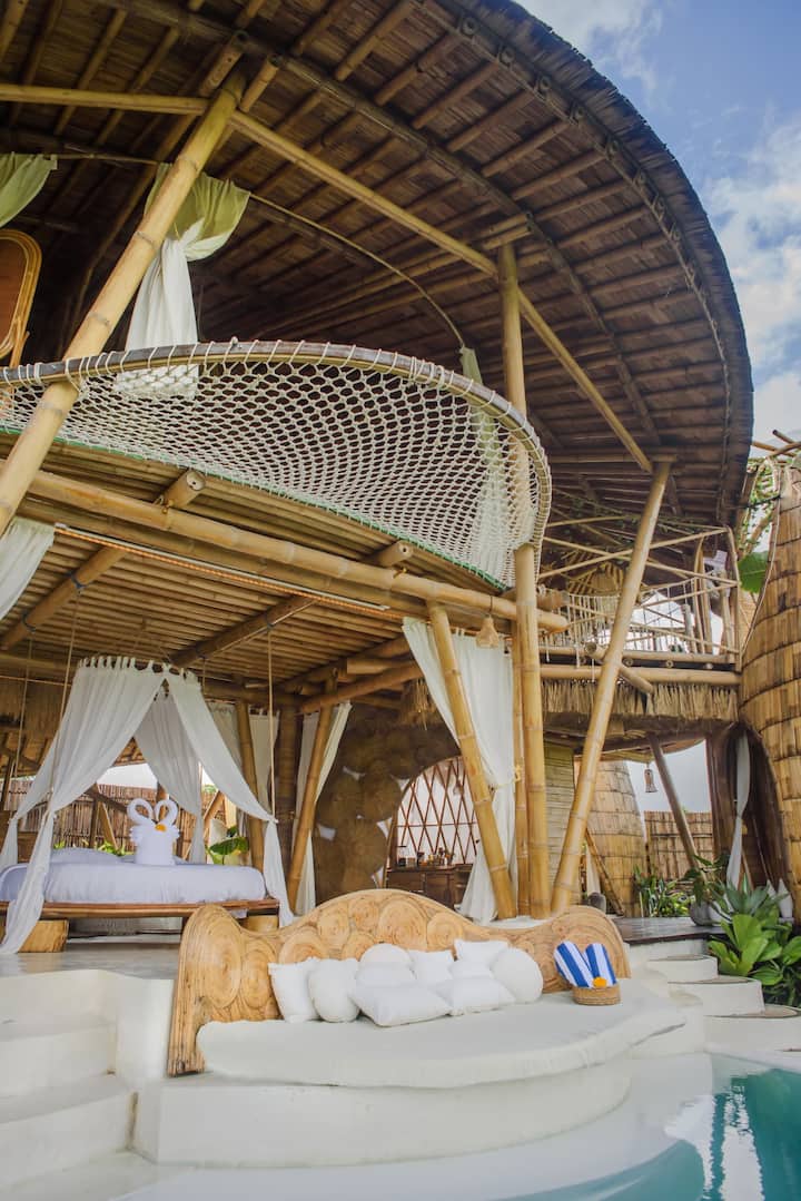 Bamboo Treehouse With Breakfast In Sidemen - Sidemen
