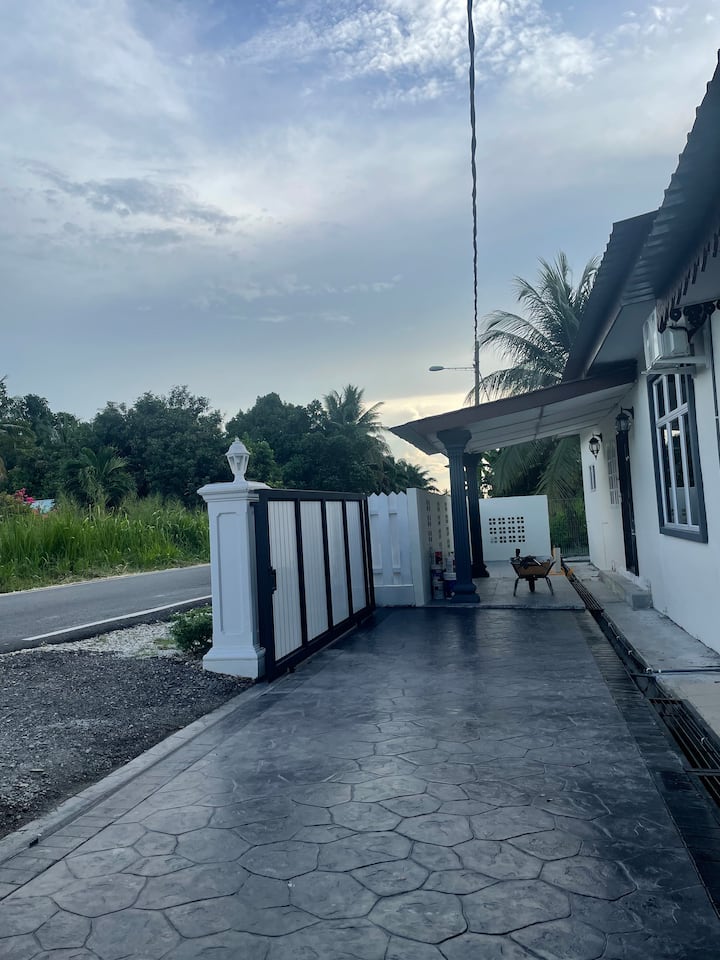 Rossini Home-muslim Friendly Family Home - Muar