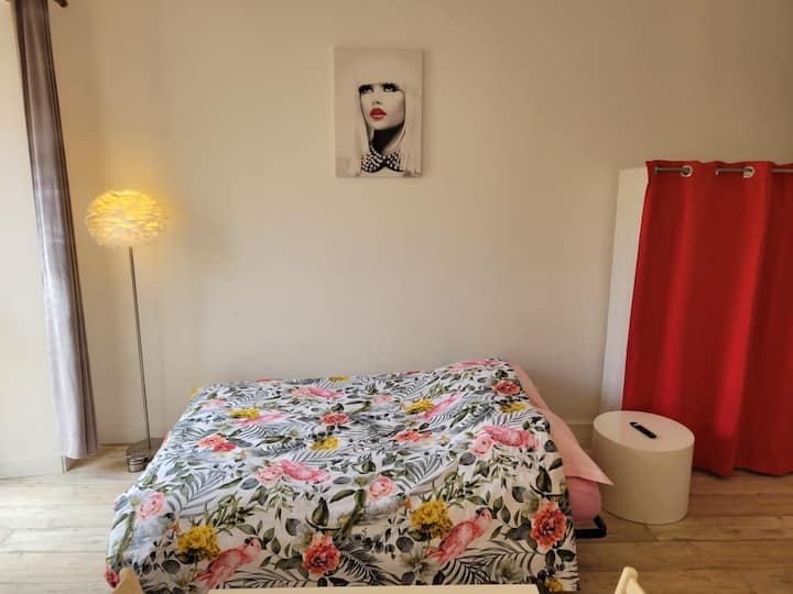 Studio Cosy Avec Terrasse - Saint-Jean-d'Angély