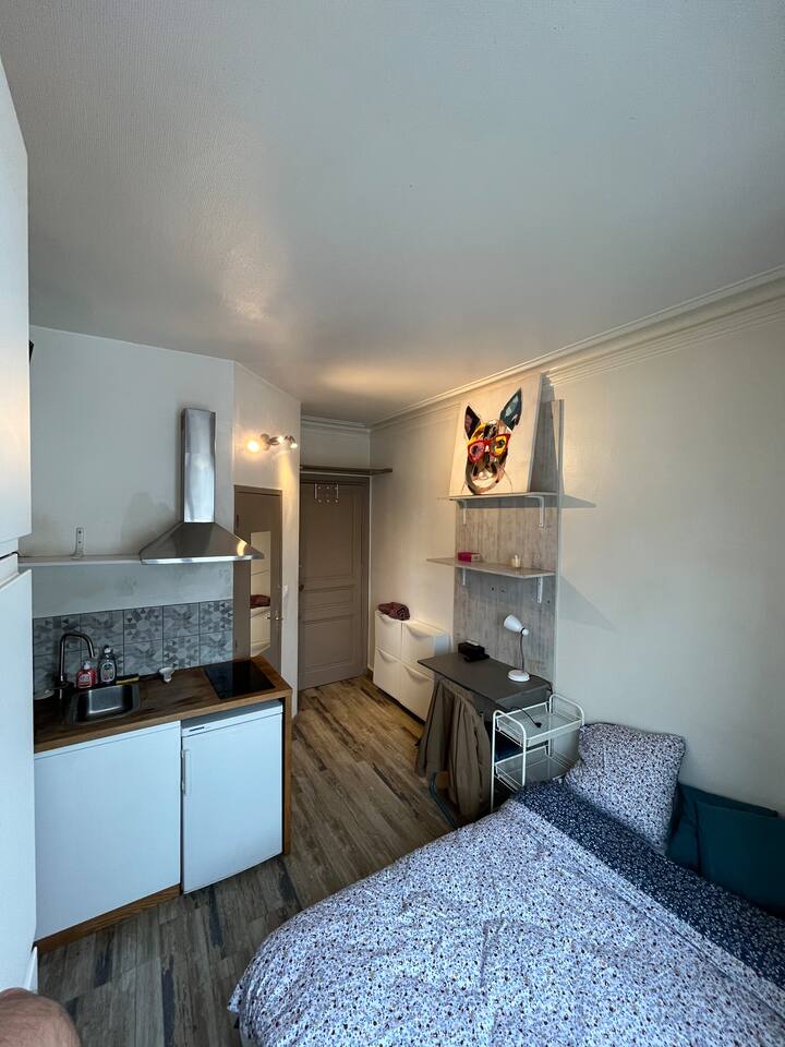Studio Meublé, Calme, Proche Centre Ville Trame L1 - Nantes