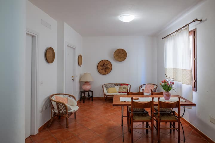 2 Camere Private In Centro Con Parcheggio Per Moto - Castelsardo