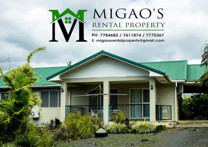 Migao's Property - 4 Bedrooms/ac/3 Bathrooms - Samoa