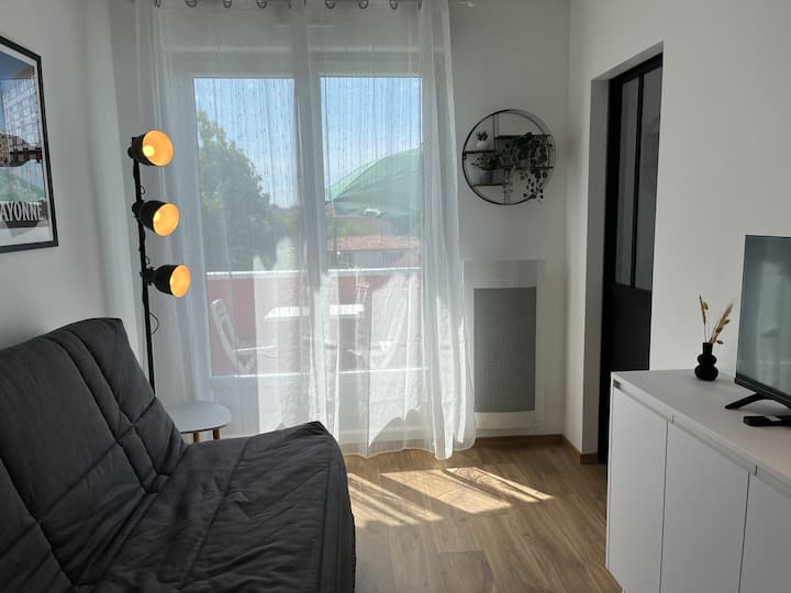 Appartement Anglet Avec Vue Dégagée Et Parking - Tarnos