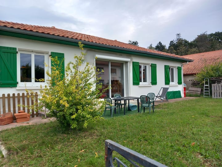 Maison Dans Un Quartier Calme - Pays basque français
