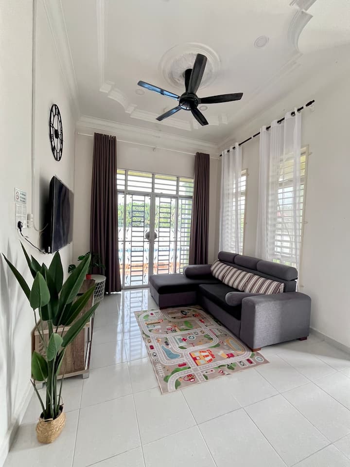 Mommy’s Cottage  Homestay - Tanah Merah
