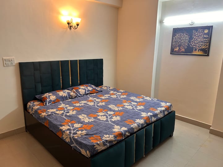 Taj At The Top-cozy Luxury Apartment Near Tajmahal - Agra