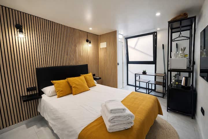 Gran Suite Con Baño Privado A 15’ De La Playa L1 - Mataró