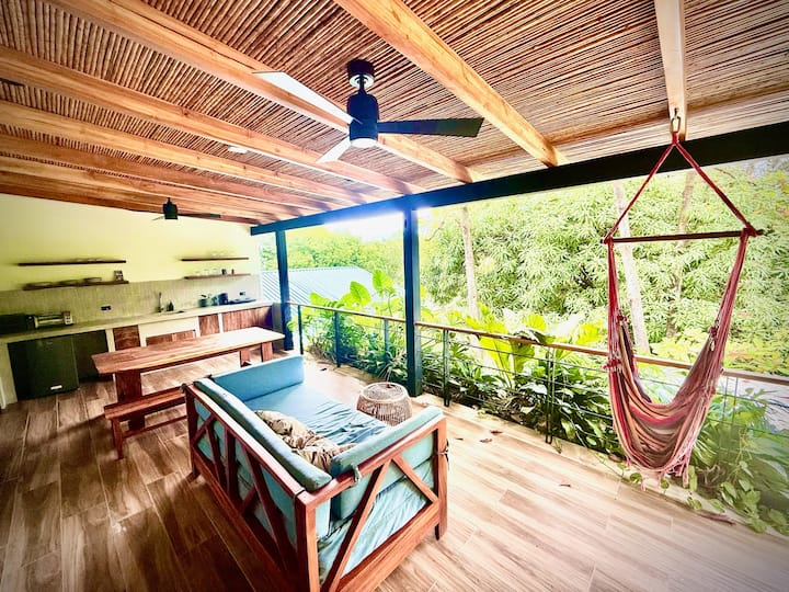 2b/2b Jungle Canopy Bungalow, Walk To Surf /Yoga - Nosara