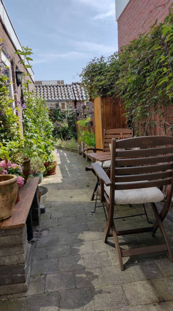 Traditional Dutch Terrace 5 Mins From The Old Port - Leiden