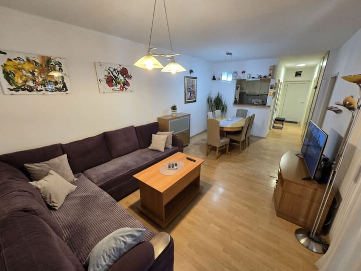 Stan Sa Dvoristem - Budva