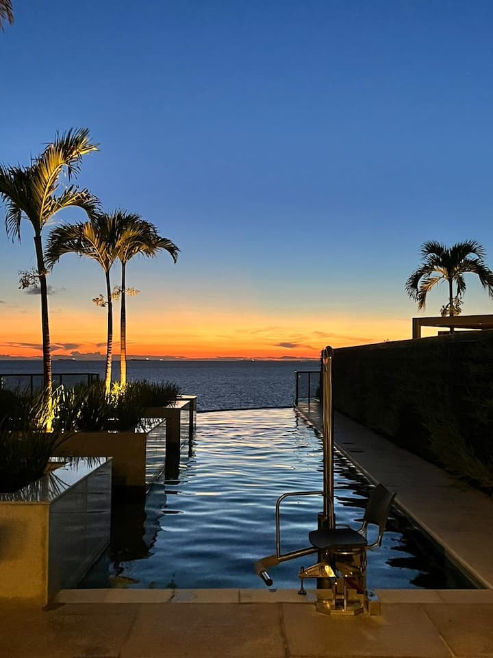 Studio Luxo Com Acesso à Praia - Barra