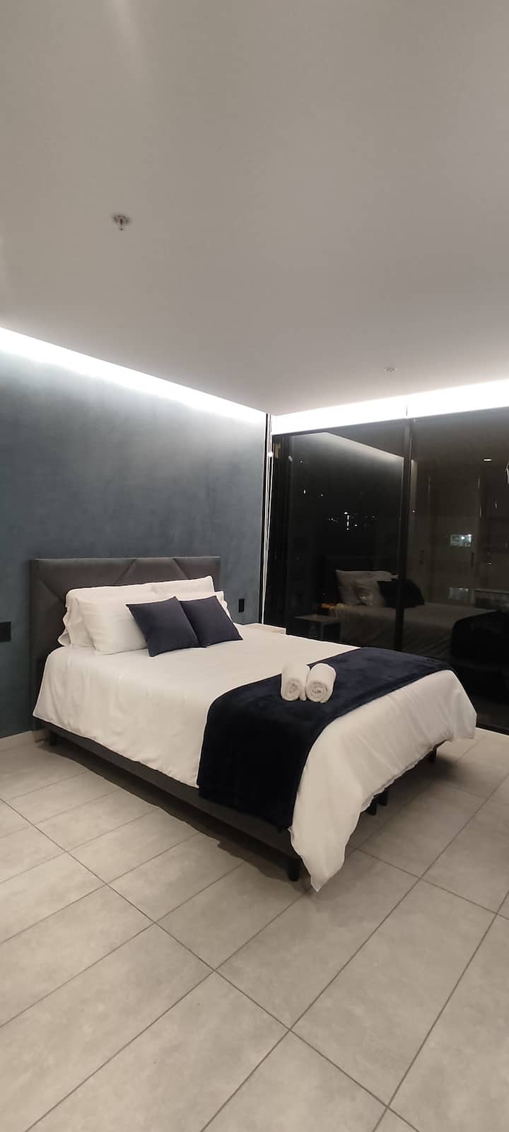 Luxury Studio With Views Of La Carolina | Pool & Gym - Quito