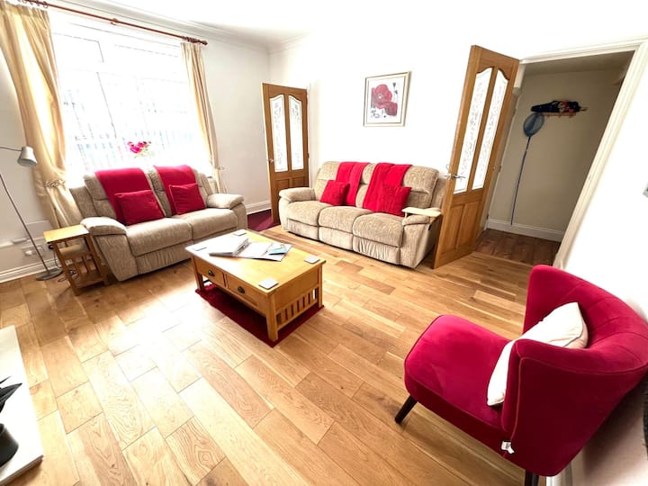 Charmingly Comfortable, Cherry Cottage, Amble. - Alnmouth