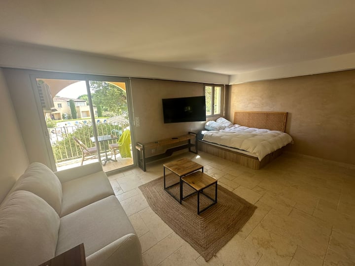 Appartement Spacieux Piscine  Tennis Parc - Gassin