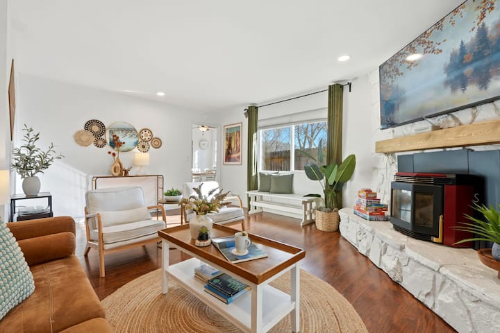 8 Miles To Sequoia, Bbq, Firepit, Yard Games, Pet - Sequoia National Park