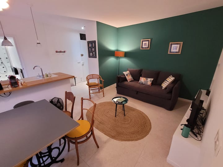 Appartement 40m2 Rénové, Idéalement Situé à Menton - 멍똥