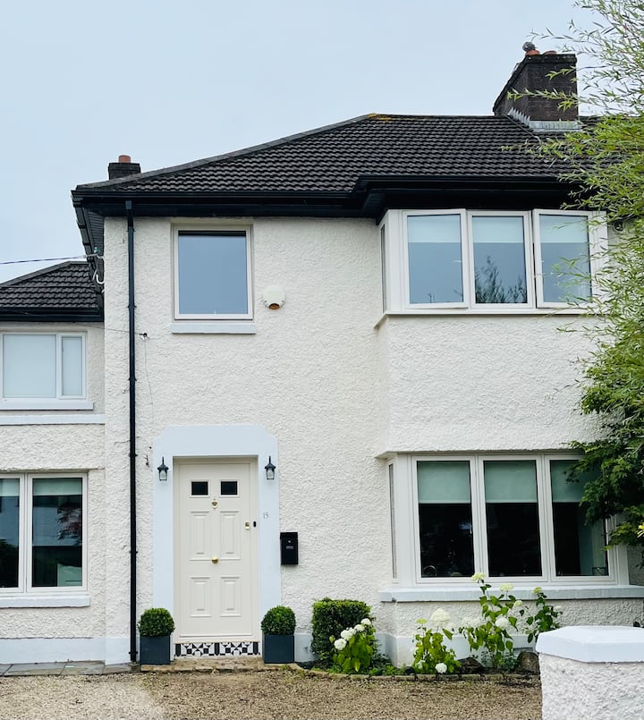 Booterstown House - Dún Laoghaire
