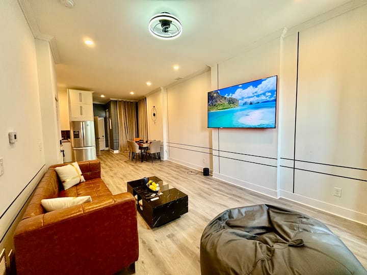 Fine Modern Muse In The Heart  Of Stl City - St. Louis, MO