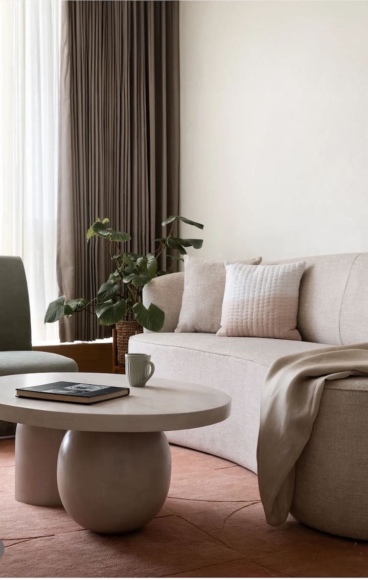 Upscale Studio Apartment At The Leela Residences - Bangalore