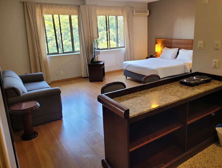 Hotel Prinz | Piscina, Garagem E óTima Localização - Joinville