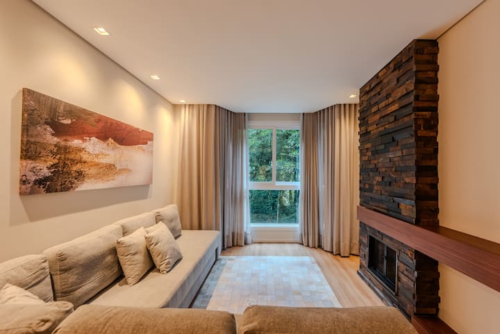 Flat Premium_piscina Aquecida•lareira•academia - Canela