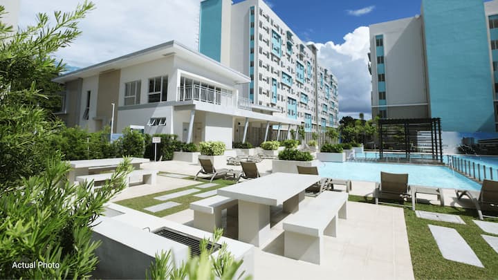 Modern 2-bedroom Condo In The Heart Of Dumaguete -
