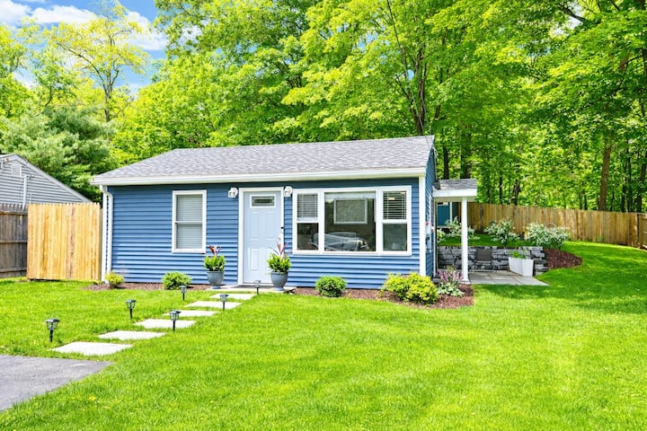 Quarry Cottage: A Tranquil Retreat Mins From Omega - Rhinebeck, NY