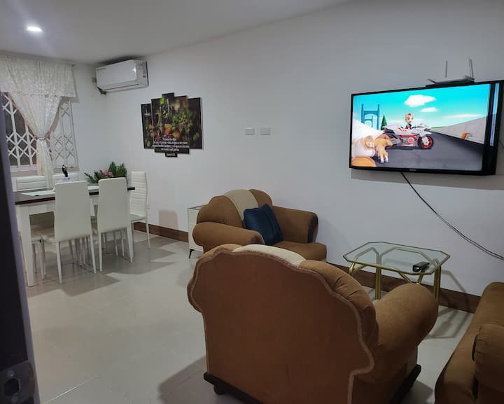 Acogedora Casa - Guayas