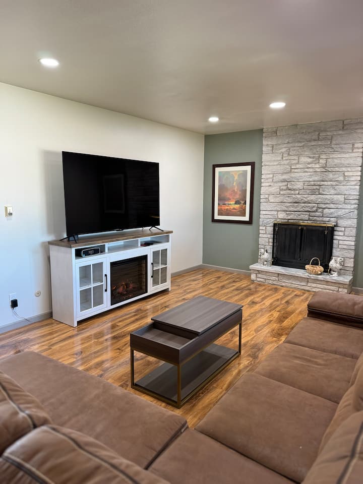 Rancho Alegre-country 5br, 2bath, Trailer Parking - Pueblo, CO