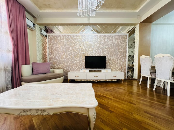 Pearl Stone Residence With Two Bathrooms - Baku