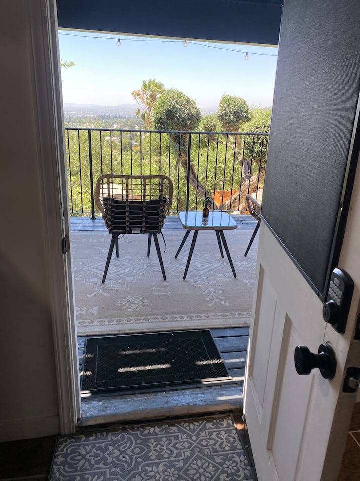 Comfy Place To Reset After La Fires! Discounted - La Mirada, CA