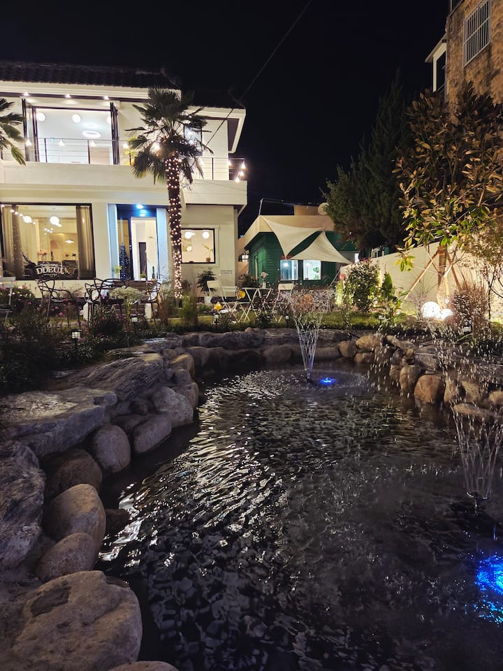 °리뉴얼기념  특가할인°단체숙소°광안리•센텀시티•마당있는 독채숙소•감성숙소•역세권 - Busan