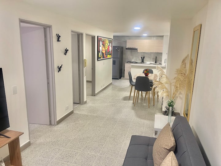 Apartment In Laureles-estadio Near 70th Street - Medellín
