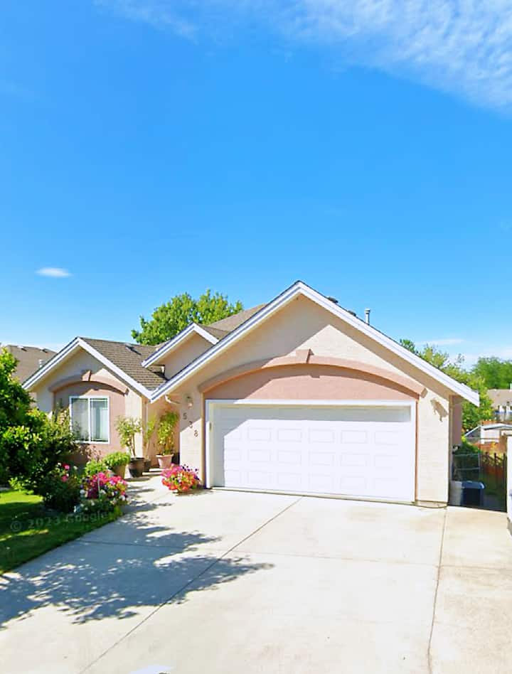 Guest Suite In Kelowna, Fully Private Space - Kelowna