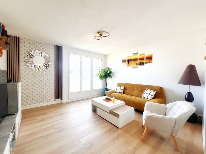 Appart 65 M²,2 Chambres + Parking - Nantes - Rezé - Ibis Budget Nantes Reze Aeroport